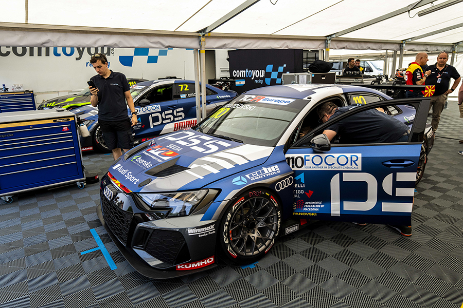 Comtoyou Racing in KUMHO TCR World Tour and TCR Europe - FIA TCR World Tour