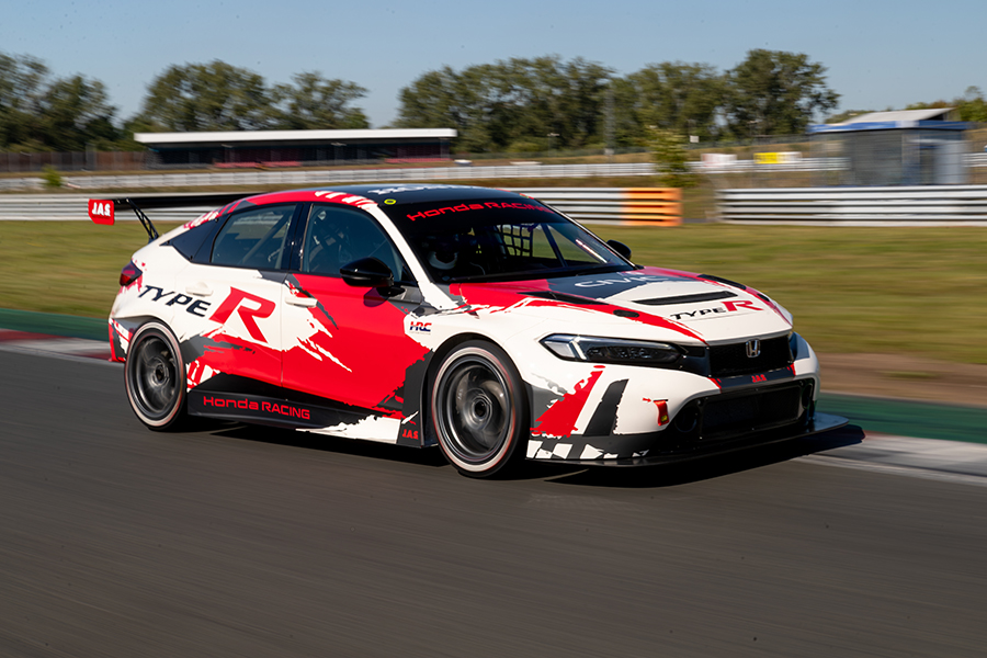 GOAT Racing in the KUMHO FIA TCR World Tour with Honda Civic cars - FIA ...