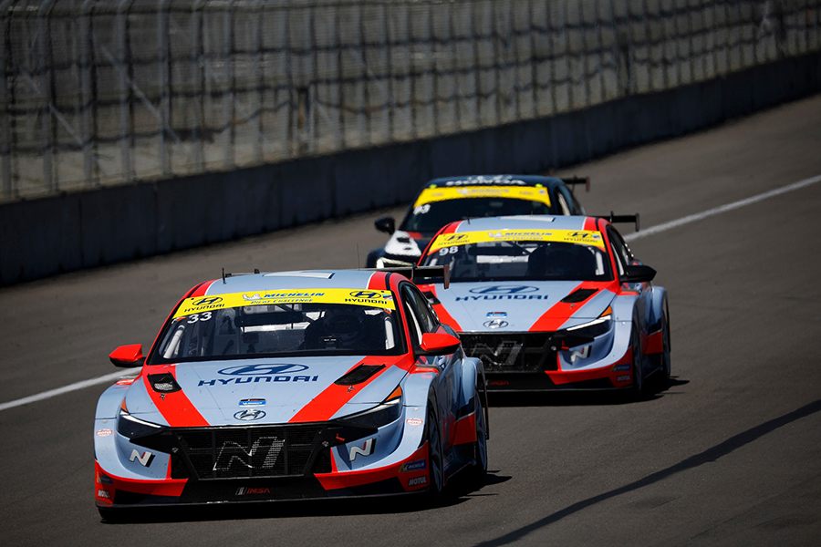 Harry Gottsacker and Mark Wilkins join for Mid-Ohio - FIA TCR World Tour