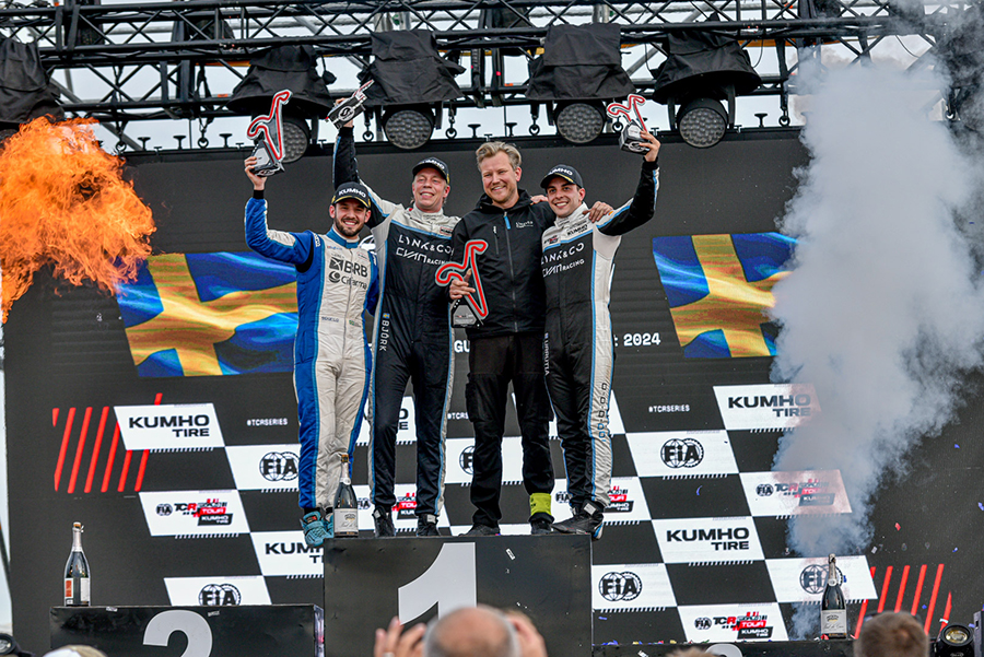 Quotes from the podium finishers in Race 2 - FIA TCR World Tour