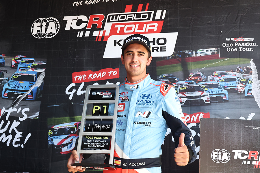 Mikel Azcona leads Hyundai 1-2 in Qualifying at The Bend - FIA TCR ...